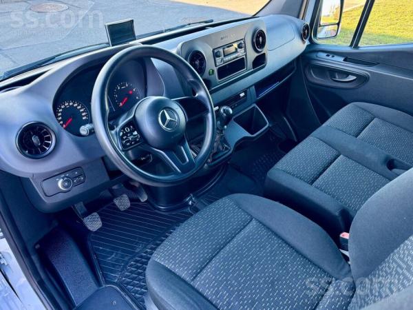 White Mercedes-Benz Sprinter 2021 in Riga, with an engine capacity of 2.20 L and mileage of 166 thousand km for 22990 €, photo 7 on AUTOMOTO.COM.LV