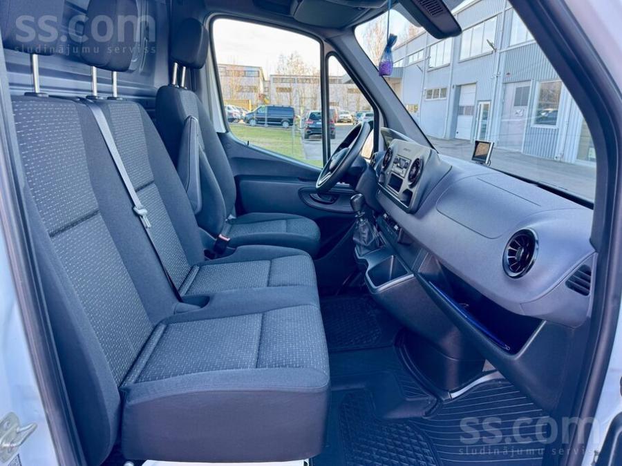 Balts Mercedes-Benz Sprinter 2021 Rīga, ar dzinēja tilpumu 2.20 L un nobraukumu 166 tūkst. km par 22990 €, foto 14 vietnē AUTOMOTO.COM.LV