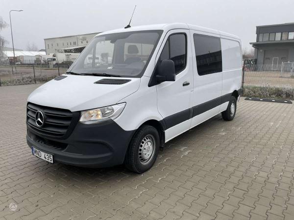 White Mercedes-Benz Sprinter 2023 in Vilnius, with an engine capacity of 1.95 L and mileage of 433 thousand km for 16500 €, photo 9 on AUTOMOTO.COM.LV