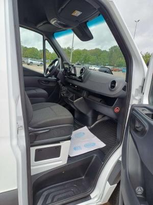 Balts Mercedes-Benz Sprinter 2025 Kauņa, ar dzinēja tilpumu 1.95 L un nobraukumu 5 tūkst. km par 34990 €, foto 8 vietnē AUTOMOTO.COM.LV
