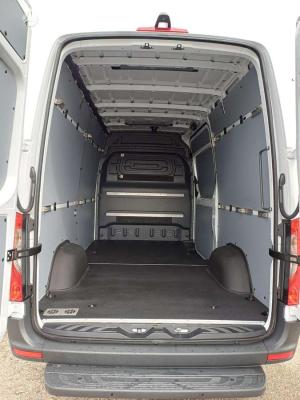 Balts Mercedes-Benz Sprinter 2025 Kauņa, ar dzinēja tilpumu 1.95 L un nobraukumu 5 tūkst. km par 34990 €, foto 13 vietnē AUTOMOTO.COM.LV