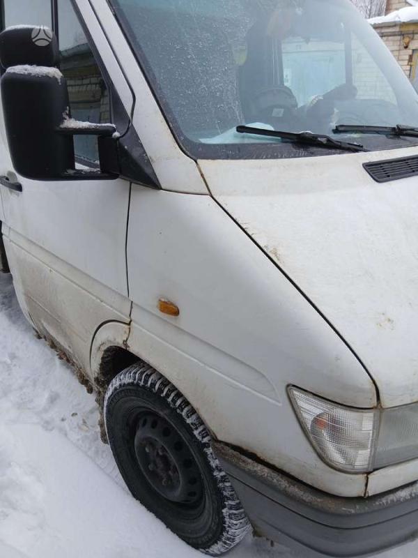 Balts Mercedes-Benz Sprinter 1998 Rokiškis, ar dzinēja tilpumu 2.90 L un nobraukumu 1000000 tūkst. km par 2250 €, foto 5 vietnē AUTOMOTO.COM.LV