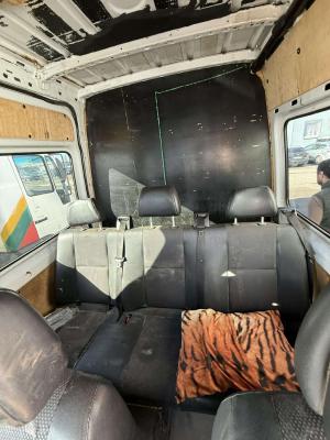 White Mercedes-Benz Sprinter 2011 in Raseiniai, with an engine capacity of 2.10 L and mileage of 0 thousand km for 2500 €, photo 5 on AUTOMOTO.COM.LV
