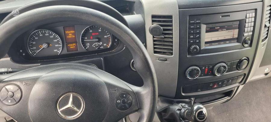 Balts Mercedes-Benz Sprinter 2015 Šauļi, ar dzinēja tilpumu 2.14 L un nobraukumu 558 tūkst. km par 6200 €, foto 7 vietnē AUTOMOTO.COM.LV