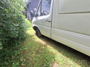 Balts Mercedes-Benz Sprinter 2001 Talsi, ar dzinēja tilpumu 2.20 L un nobraukumu 294 tūkst. km par 2550 €, foto 11 vietnē AUTOMOTO.COM.LV