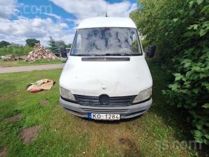 Balts Mercedes-Benz Sprinter 2001 Talsi, ar dzinēja tilpumu 2.20 L un nobraukumu 294 tūkst. km par 2550 €, foto 15 vietnē AUTOMOTO.COM.LV