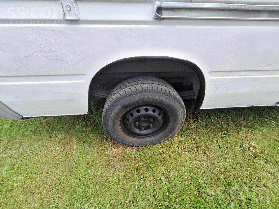 Balts Mercedes-Benz Sprinter 2001 Talsi, ar dzinēja tilpumu 2.20 L un nobraukumu 294 tūkst. km par 2550 €, foto 17 vietnē AUTOMOTO.COM.LV