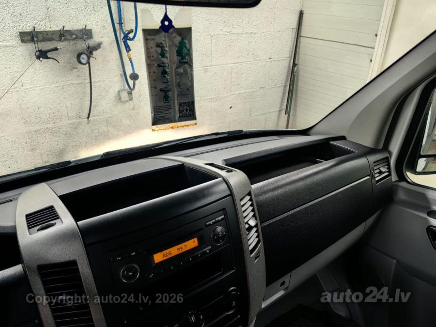 Balts Mercedes-Benz Sprinter 2007 Viljandi, ar dzinēja tilpumu 2.10 L un nobraukumu 196 tūkst. km par 9000 €, foto 9 vietnē AUTOMOTO.COM.LV