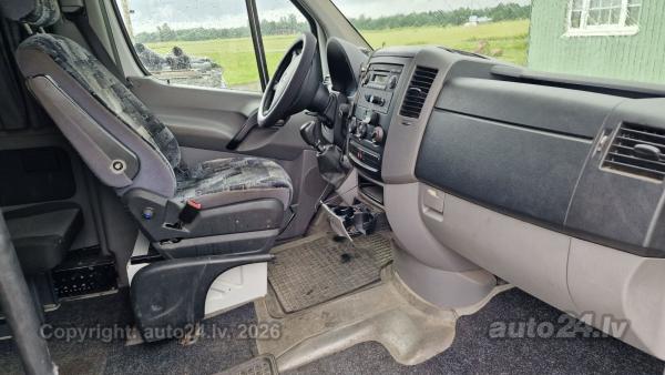 Balts Mercedes-Benz Sprinter 2010 Tallina, ar dzinēja tilpumu 2.10 L un nobraukumu 601 tūkst. km par 4999 €, foto 7 vietnē AUTOMOTO.COM.LV
