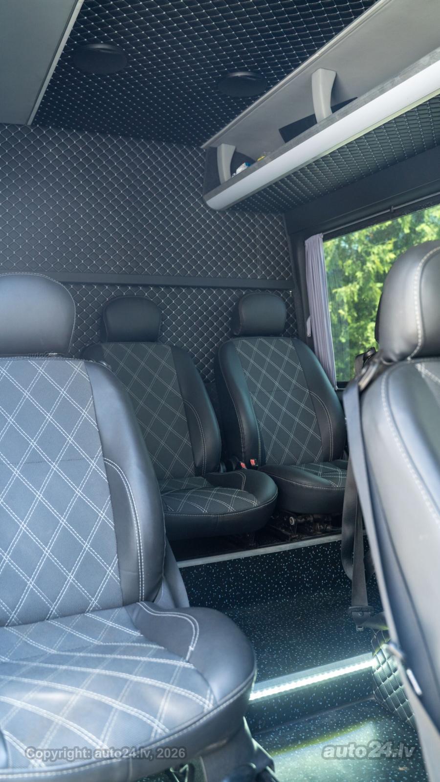 White Mercedes-Benz Sprinter 2015 in Kaunas, with an engine capacity of 11.00 L and mileage of 388 thousand km for 14000 €, photo 8 on AUTOMOTO.COM.LV