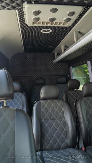 White Mercedes-Benz Sprinter 2015 in Kaunas, with an engine capacity of 11.00 L and mileage of 388 thousand km for 14000 €, photo 9 on AUTOMOTO.COM.LV