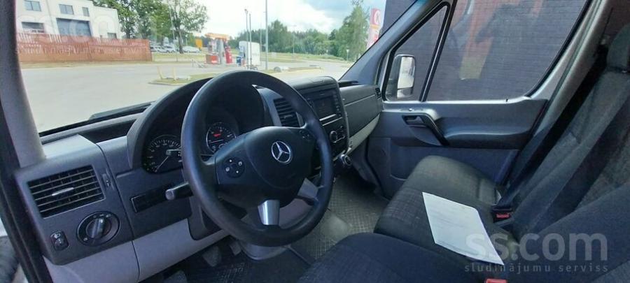 White Mercedes-Benz Sprinter 2017 in Cesis, with an engine capacity of 2.20 L and mileage of 0 thousand km for 15000 €, photo 7 on AUTOMOTO.COM.LV