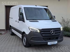 White Mercedes-Benz Sprinter 2022 in Riga, with an engine capacity of 2.00 L and mileage of 213 thousand km for 17750 €, photo 4 on AUTOMOTO.COM.LV