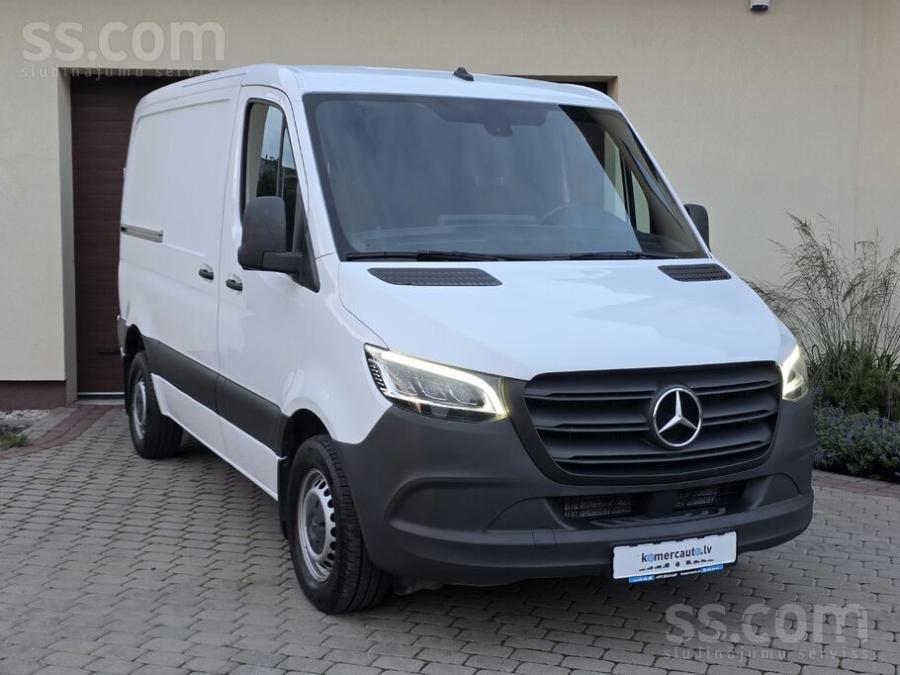White Mercedes-Benz Sprinter 2022 in Riga, with an engine capacity of 2.00 L and mileage of 213 thousand km for 17750 €, photo 4 on AUTOMOTO.COM.LV