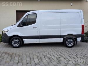 White Mercedes-Benz Sprinter 2022 in Riga, with an engine capacity of 2.00 L and mileage of 213 thousand km for 17750 €, photo 6 on AUTOMOTO.COM.LV