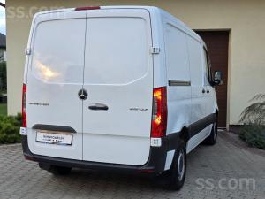 White Mercedes-Benz Sprinter 2022 in Riga, with an engine capacity of 2.00 L and mileage of 213 thousand km for 17750 €, photo 9 on AUTOMOTO.COM.LV