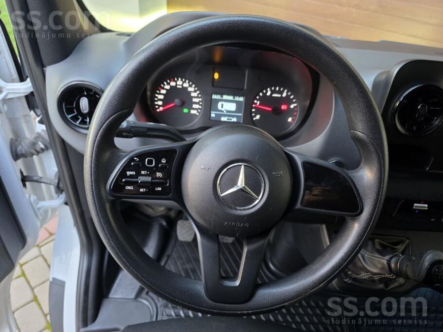 White Mercedes-Benz Sprinter 2022 in Riga, with an engine capacity of 2.00 L and mileage of 213 thousand km for 17750 €, photo 24 on AUTOMOTO.COM.LV