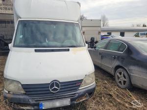 White Mercedes-Benz Sprinter 2001 in Vilnius, with an engine capacity of 2.20 L and mileage of 300 thousand km for 1750 €, photo 2 on AUTOMOTO.COM.LV
