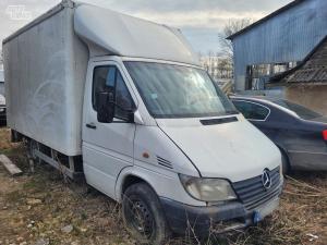 White Mercedes-Benz Sprinter 2001 in Vilnius, with an engine capacity of 2.20 L and mileage of 300 thousand km for 1750 €, photo 3 on AUTOMOTO.COM.LV