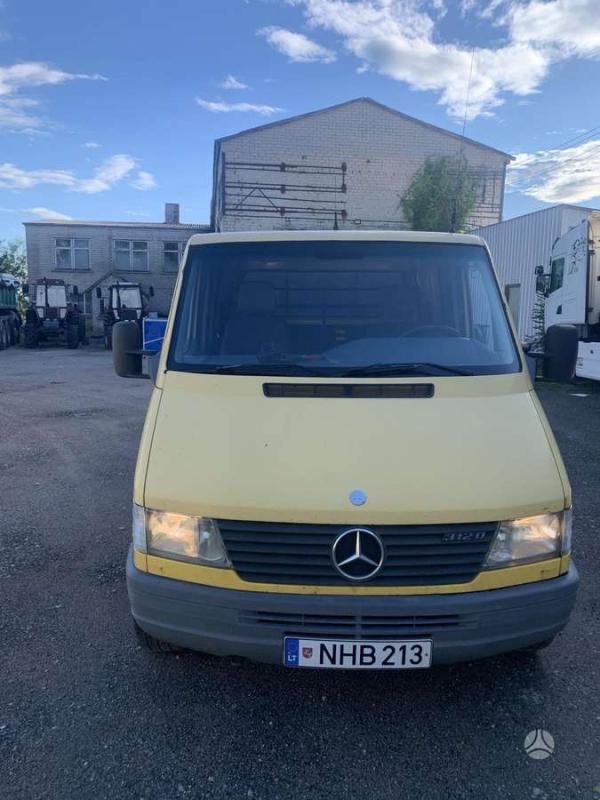 Yellow Mercedes-Benz Sprinter 1997 in Taurage, with an engine capacity of 2.87 L and mileage of 0 thousand km for 3500 €, photo 4 on AUTOMOTO.COM.LV