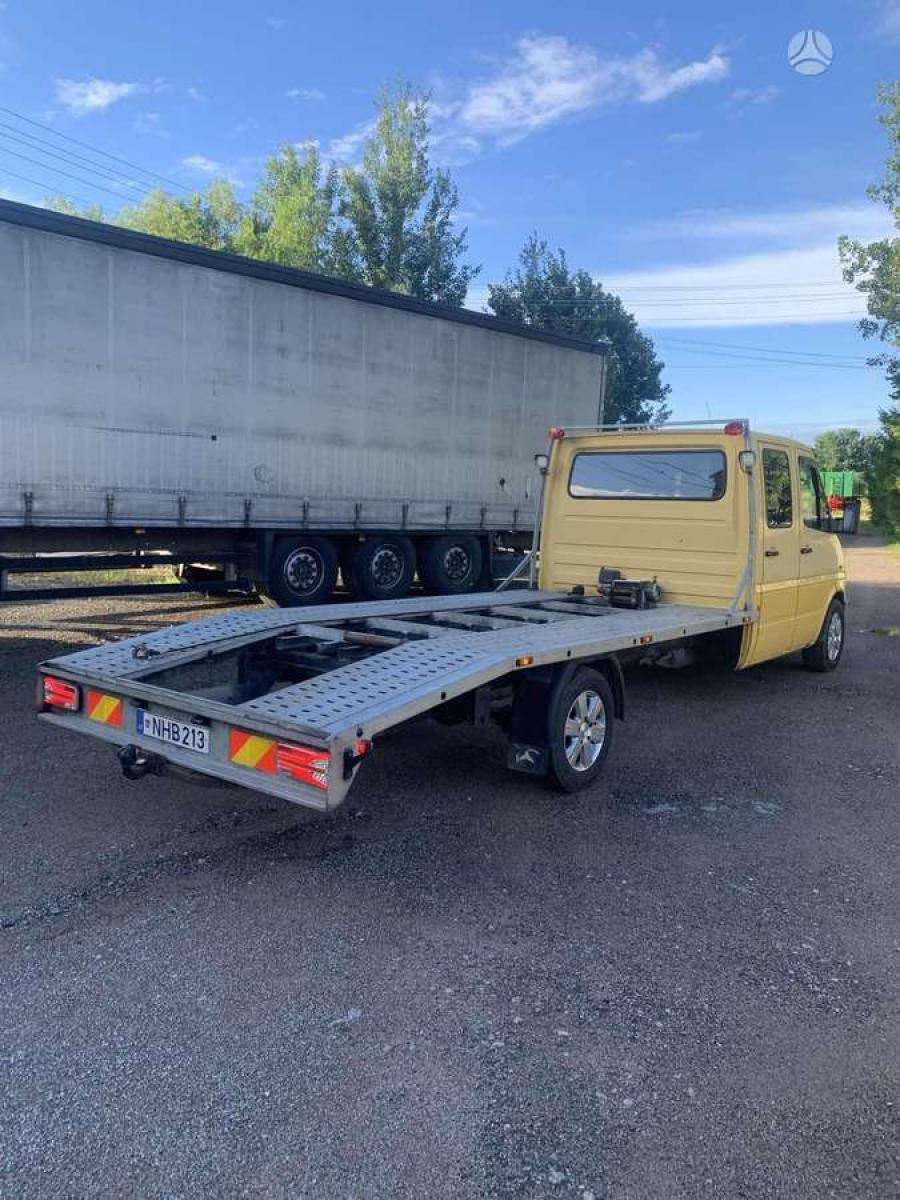 Yellow Mercedes-Benz Sprinter 1997 in Taurage, with an engine capacity of 2.87 L and mileage of 0 thousand km for 3500 €, photo 5 on AUTOMOTO.COM.LV