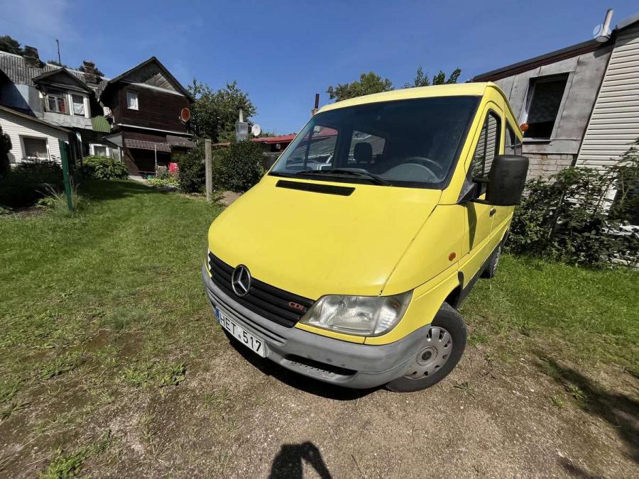 Dzeltens Mercedes-Benz Sprinter 2001 Viļņa, ar dzinēja tilpumu 2.15 L un nobraukumu 284 tūkst. km par 4000 €, foto 3 vietnē AUTOMOTO.COM.LV