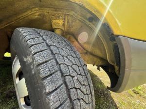 Dzeltens Mercedes-Benz Sprinter 2001 Viļņa, ar dzinēja tilpumu 2.15 L un nobraukumu 284 tūkst. km par 4000 €, foto 21 vietnē AUTOMOTO.COM.LV