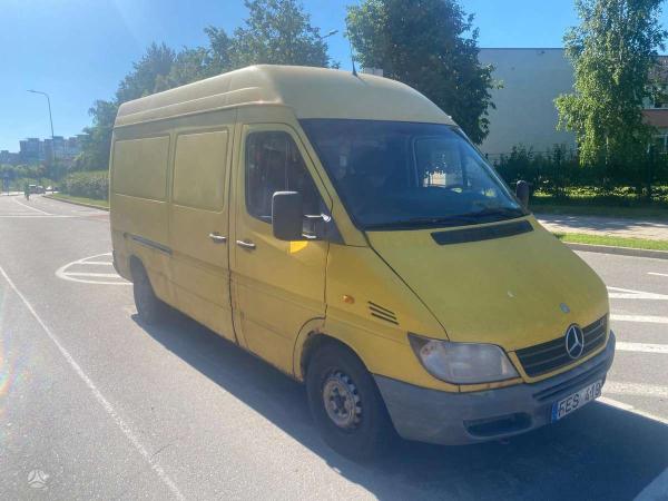 Dzeltens Mercedes-Benz Sprinter 2002 Viļņa, ar dzinēja tilpumu 2.20 L un nobraukumu 361 tūkst. km par 1200 €, foto 4 vietnē AUTOMOTO.COM.LV