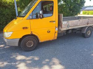 Dzeltens Mercedes-Benz Sprinter 2004 Tauragė, ar dzinēja tilpumu 2.70 L un nobraukumu 211 tūkst. km par 4400 €, foto 4 vietnē AUTOMOTO.COM.LV