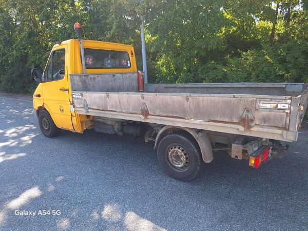 Dzeltens Mercedes-Benz Sprinter 2004 Tauragė, ar dzinēja tilpumu 2.70 L un nobraukumu 211 tūkst. km par 4400 €, foto 7 vietnē AUTOMOTO.COM.LV