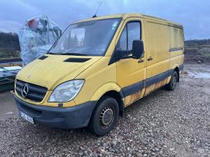 Yellow Mercedes-Benz Sprinter 2007 in Telschi, with an engine capacity of 2.20 L and mileage of 272 thousand km for 2800 €, photo  on AUTOMOTO.COM.LV