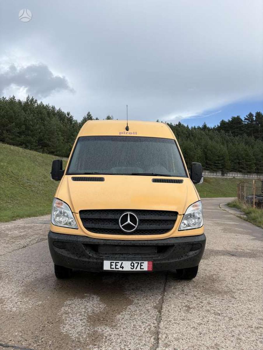 Dzeltens Mercedes-Benz Sprinter 2007 Viļņa, ar dzinēja tilpumu 2.20 L un nobraukumu 412 tūkst. km par 6900 €, foto 3 vietnē AUTOMOTO.COM.LV