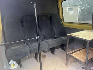 Yellow Mercedes-Benz Sprinter 2007 in Jurbarkas, with an engine capacity of 2.15 L and mileage of 400 thousand km for 1500 €, photo 5 on AUTOMOTO.COM.LV