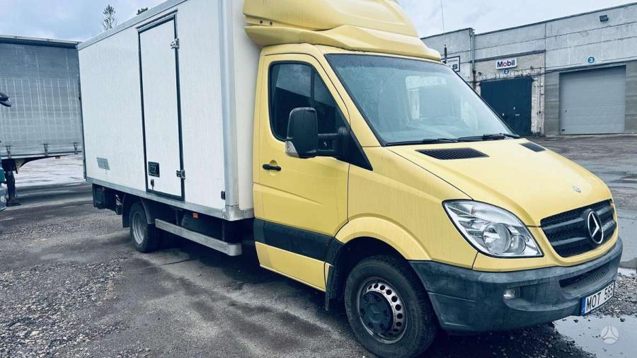 Dzeltens Mercedes-Benz Sprinter 2010 Viļņa, ar dzinēja tilpumu 2.99 L un nobraukumu 499 tūkst. km par 12000 €, foto 1 vietnē AUTOMOTO.COM.LV