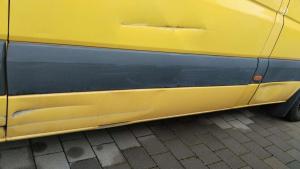 Yellow Mercedes-Benz Sprinter 2011 in Vilnius, with an engine capacity of 2.14 L and mileage of 164 thousand km for 8712 €, photo 5 on AUTOMOTO.COM.LV