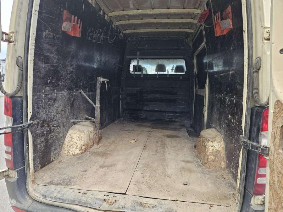 Dzeltens Mercedes-Benz Sprinter 2011 Viļņa, ar dzinēja tilpumu 2.15 L un nobraukumu 278 tūkst. km par 3150 €, foto 8 vietnē AUTOMOTO.COM.LV