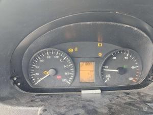 Dzeltens Mercedes-Benz Sprinter 2011 Viļņa, ar dzinēja tilpumu 2.15 L un nobraukumu 278 tūkst. km par 3150 €, foto 11 vietnē AUTOMOTO.COM.LV