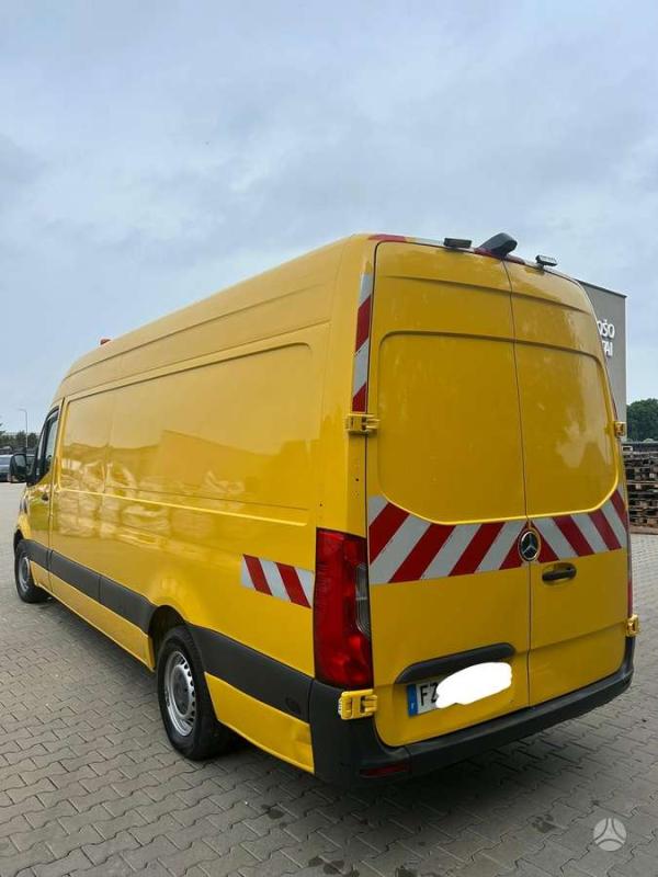 Yellow Mercedes-Benz Sprinter 2019 in Kaunas, with an engine capacity of 2.20 L and mileage of 441 thousand km for 11300 €, photo 7 on AUTOMOTO.COM.LV