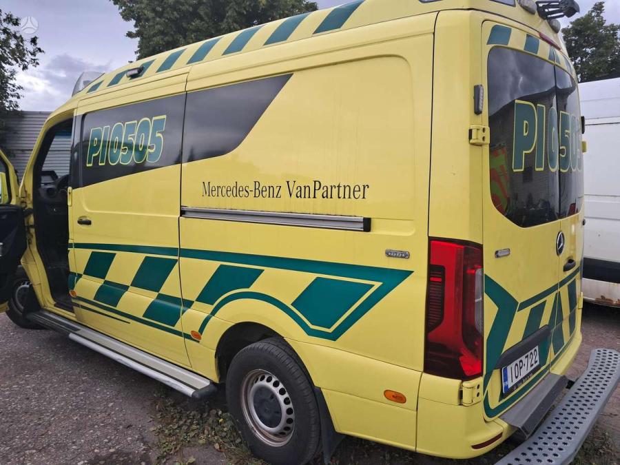 Dzeltens Mercedes-Benz Sprinter 2019 Kauņa, ar dzinēja tilpumu 3.00 L un nobraukumu 280 tūkst. km par 13000 €, foto 3 vietnē AUTOMOTO.COM.LV
