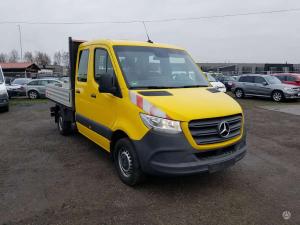 Yellow Mercedes-Benz Sprinter 2020 in Kaunas, with an engine capacity of 2.14 L and mileage of 248 thousand km for 18850 €, photo 4 on AUTOMOTO.COM.LV
