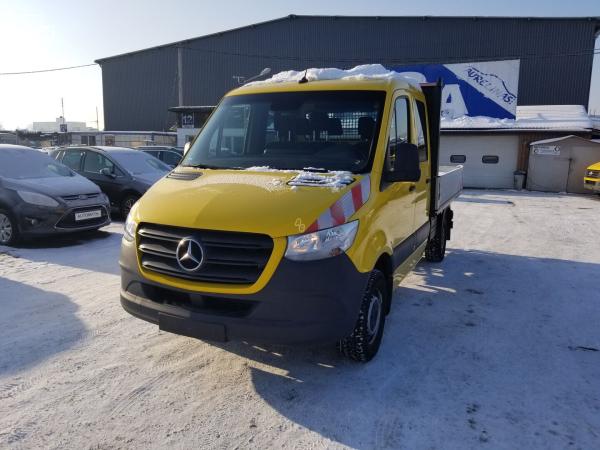 Yellow Mercedes-Benz Sprinter 2020 in Kaunas, with an engine capacity of 2.10 L and mileage of 248 thousand km for 14999 €, photo 1 on AUTOMOTO.COM.LV
