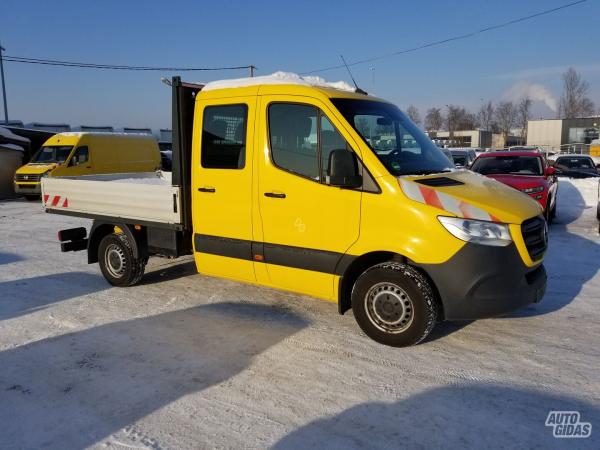 Yellow Mercedes-Benz Sprinter 2020 in Kaunas, with an engine capacity of 2.10 L and mileage of 248 thousand km for 14999 €, photo 4 on AUTOMOTO.COM.LV