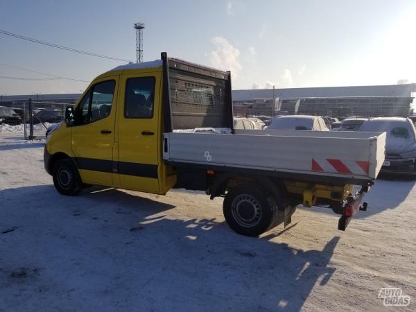 Yellow Mercedes-Benz Sprinter 2020 in Kaunas, with an engine capacity of 2.10 L and mileage of 248 thousand km for 14999 €, photo 7 on AUTOMOTO.COM.LV