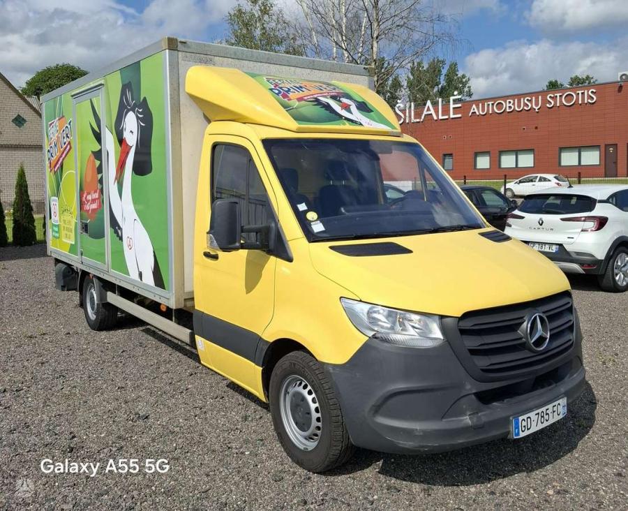 Dzeltens Mercedes-Benz Sprinter 2022 Šilalė, ar dzinēja tilpumu 2.20 L un nobraukumu 231 tūkst. km par 16600 €, foto 4 vietnē AUTOMOTO.COM.LV