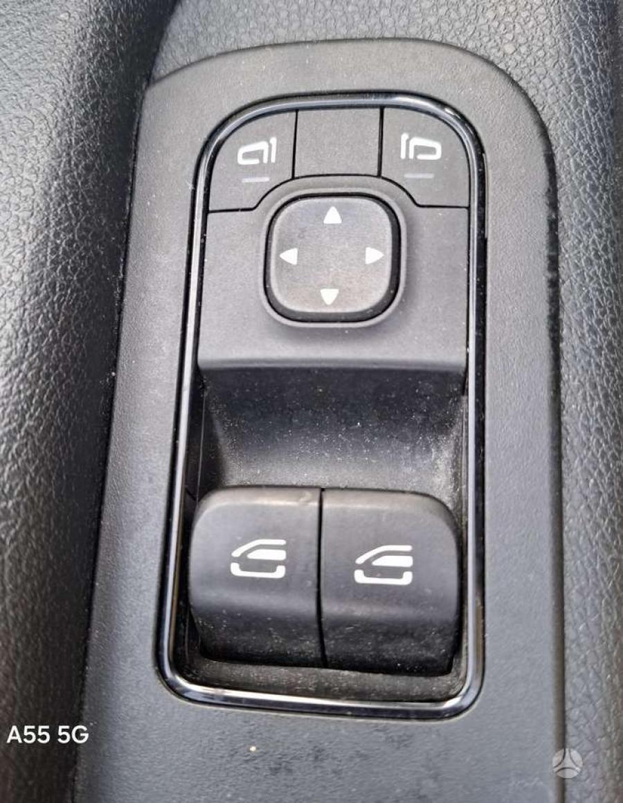 Dzeltens Mercedes-Benz Sprinter 2022 Šilalė, ar dzinēja tilpumu 2.20 L un nobraukumu 231 tūkst. km par 16600 €, foto 28 vietnē AUTOMOTO.COM.LV