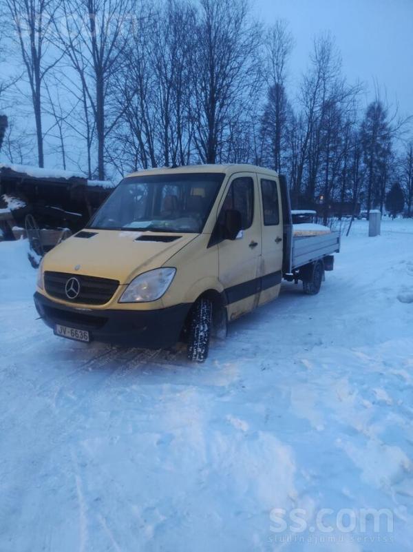Yellow Mercedes-Benz Sprinter 2006 in Ogre, with an engine capacity of 2.20 L and mileage of 242 thousand km for 7000 €, photo 2 on AUTOMOTO.COM.LV