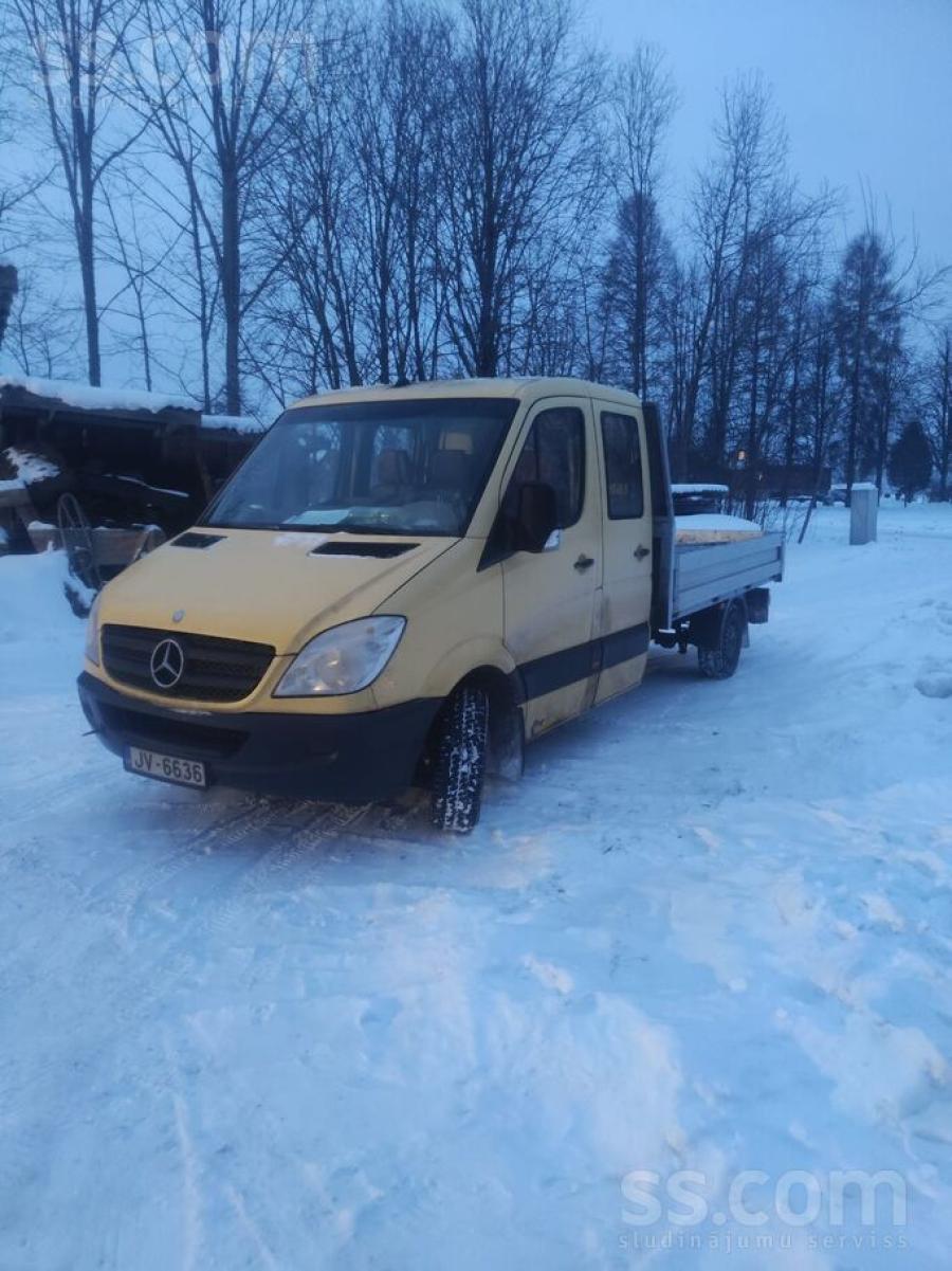 Dzeltens Mercedes-Benz Sprinter 2006 Ogre, ar dzinēja tilpumu 2.20 L un nobraukumu 242 tūkst. km par 7000 €, foto 2 vietnē AUTOMOTO.COM.LV