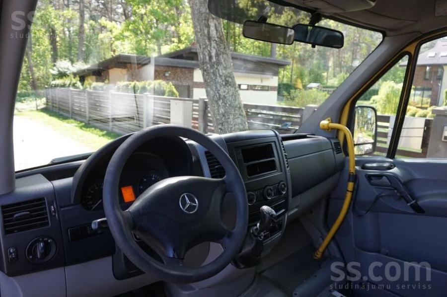 Yellow Mercedes-Benz Sprinter 2007 in Jurmala, with an engine capacity of 2.10 L and mileage of 0 thousand km for 4795 €, photo 11 on AUTOMOTO.COM.LV