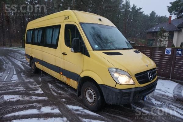 Yellow Mercedes-Benz Sprinter 2007 in Jurmala, with an engine capacity of 2.20 L and mileage of 825 thousand km for 3500 €, photo 7 on AUTOMOTO.COM.LV