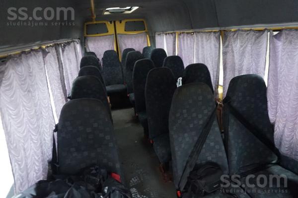Yellow Mercedes-Benz Sprinter 2007 in Jurmala, with an engine capacity of 2.20 L and mileage of 825 thousand km for 3500 €, photo 10 on AUTOMOTO.COM.LV